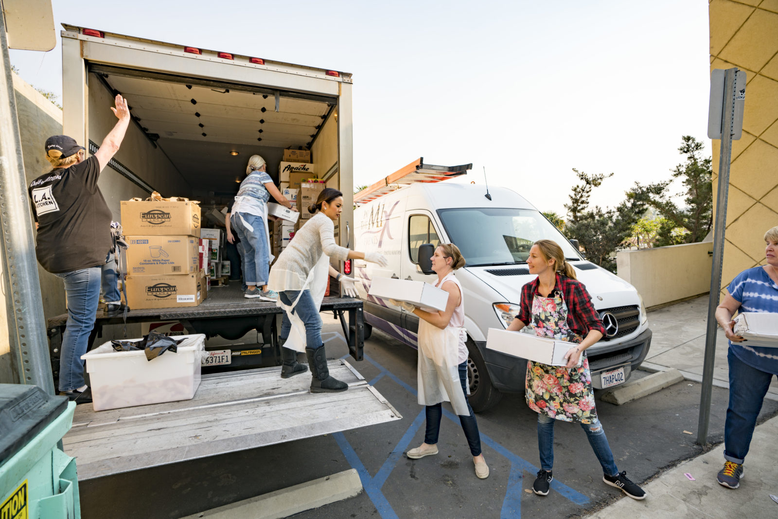 Service Opportunities | LA Catholics