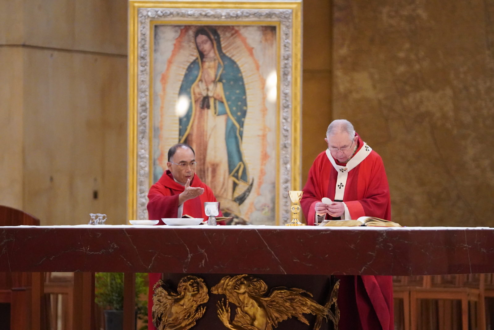 What Is the Real Presence? | LA Catholics