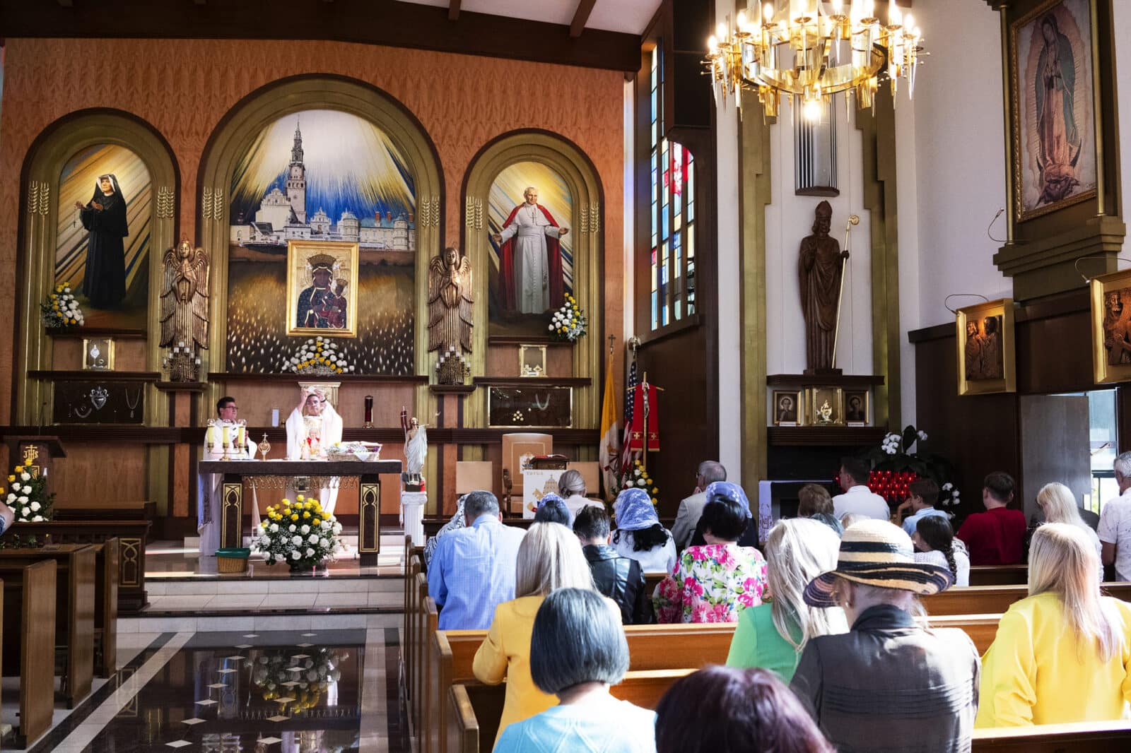 Ten years later, LA’s Polish Catholics celebrate the saint who changed ...