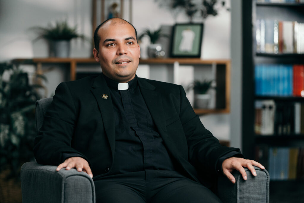 Father Eric Mejia | LA Catholics