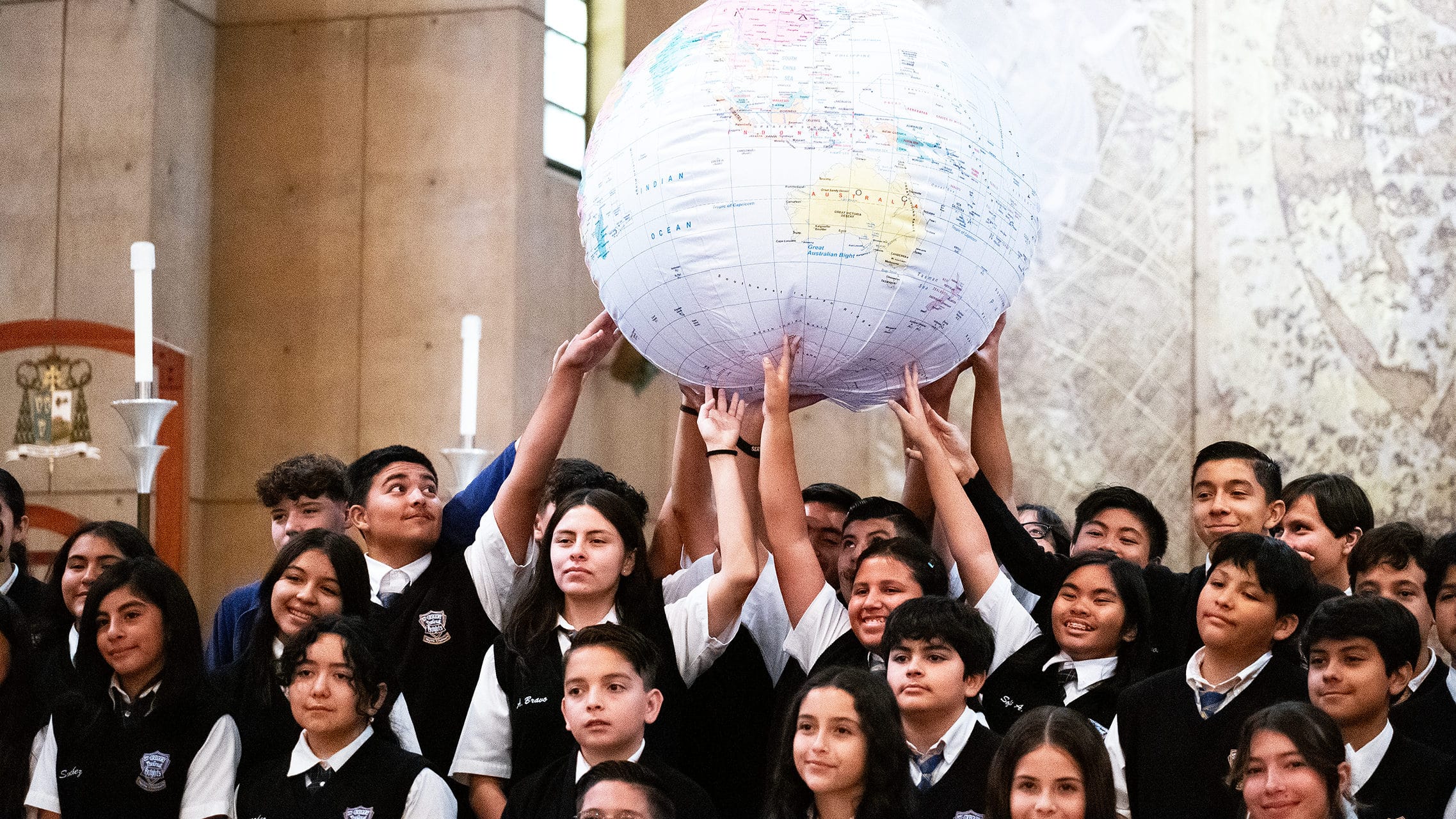 Priest from Uganda thanks LA students at MCA Youth Mass | LA Catholics