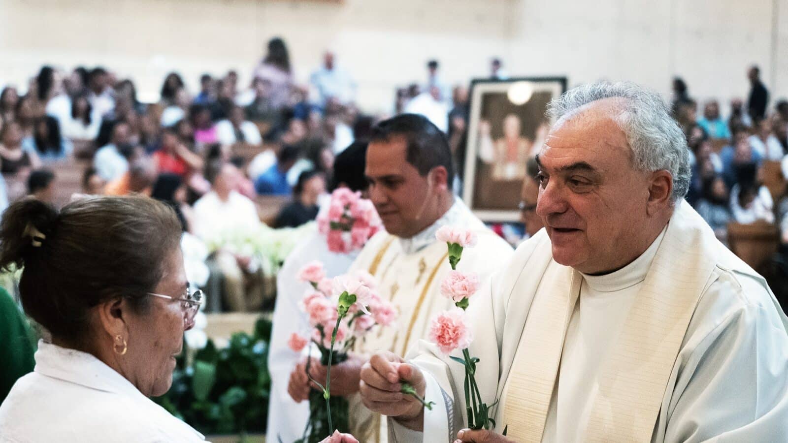Praying Together | LA Catholics